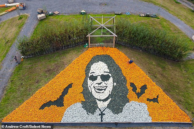 Sharon Osbourne and her kids Jack and Kelly visit pumpkin mural of late ...