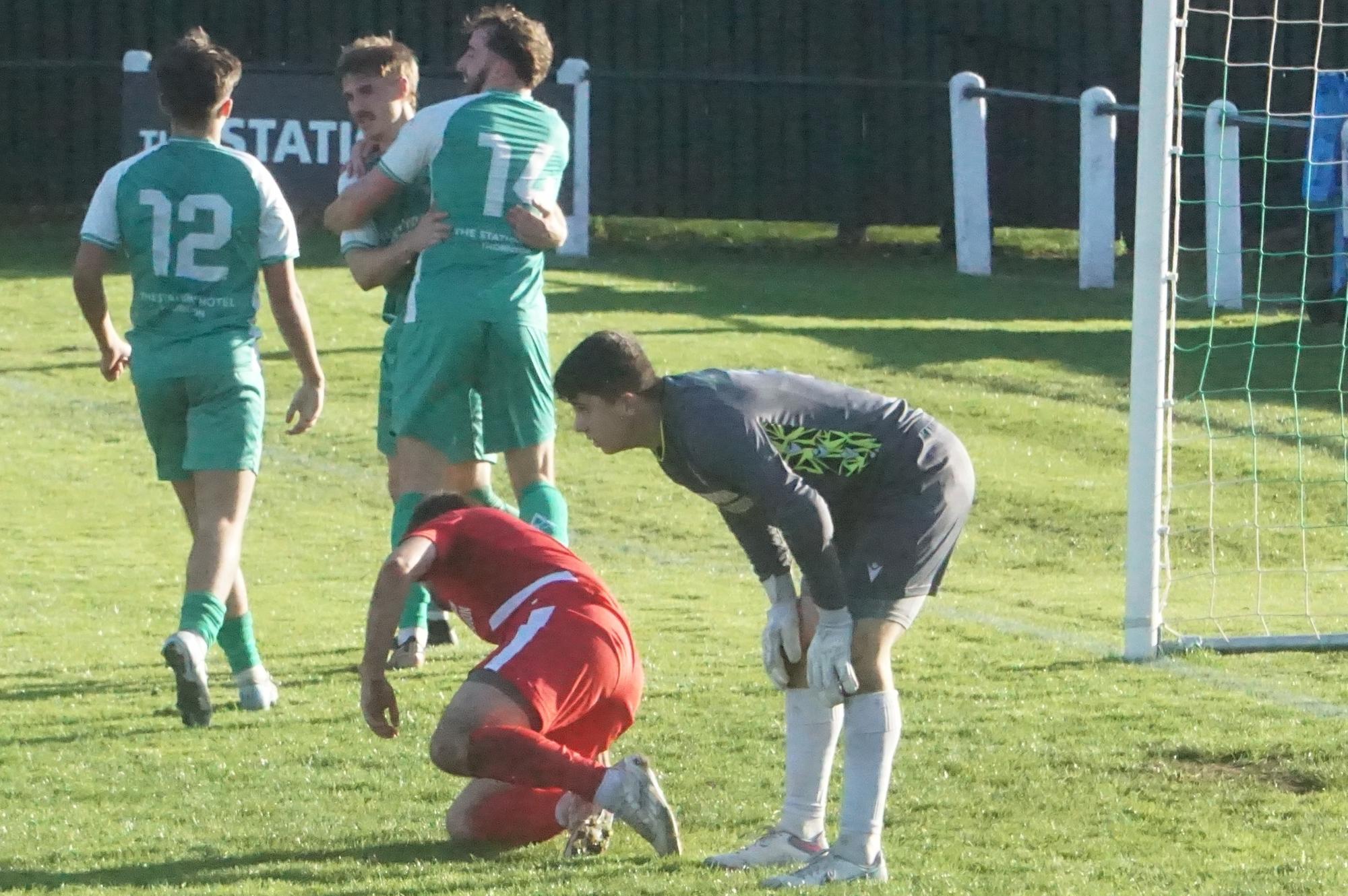Keeper has blinder as Thornton Hibs 'steal' win over Preston Athletic