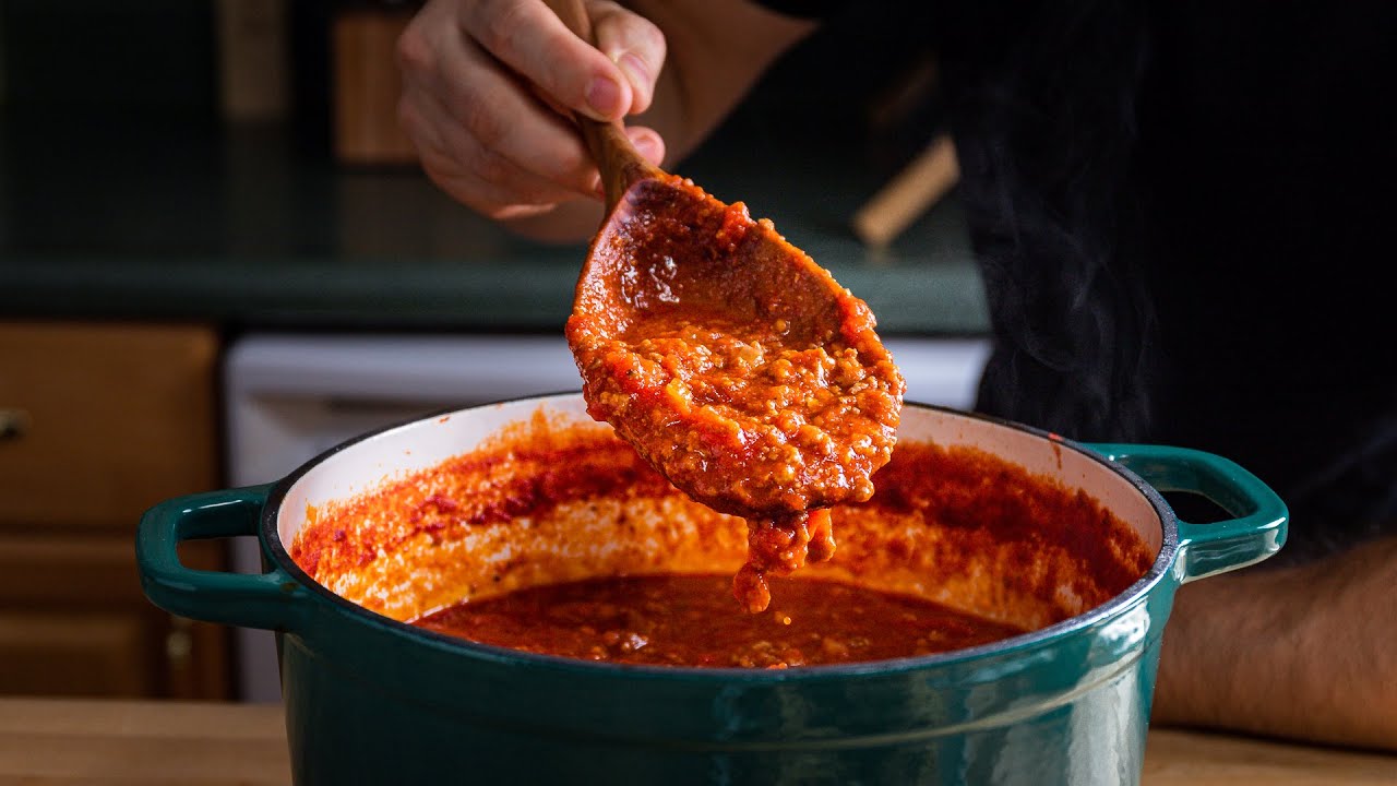 How to Make Authentic Italian Meat Sauce