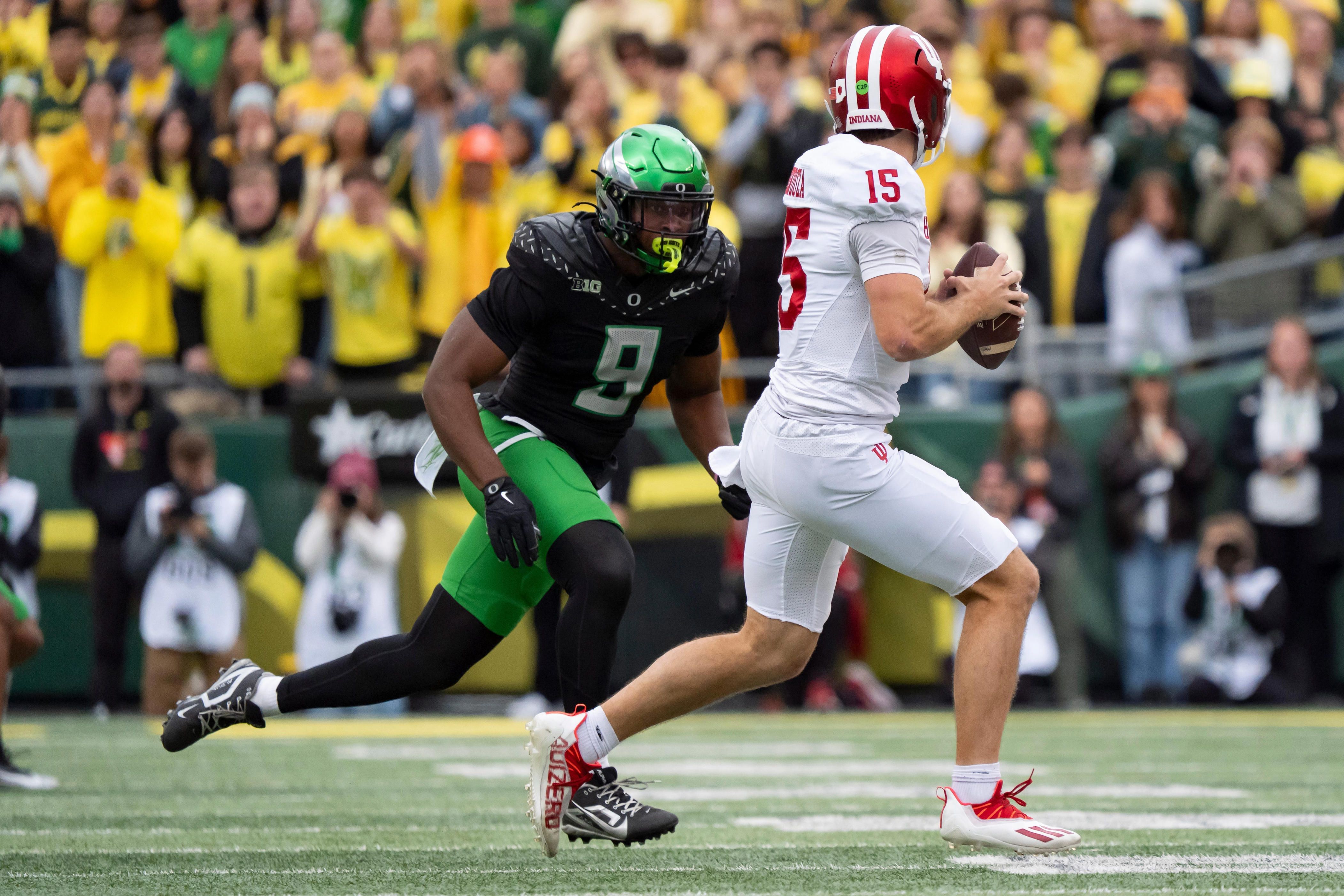 Oregon Ducks EDGE Blake Purchase to enter transfer portal