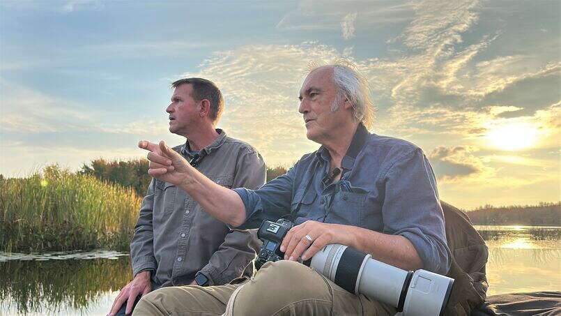 Un castor blanc émerveille les observateurs de la faune de la région