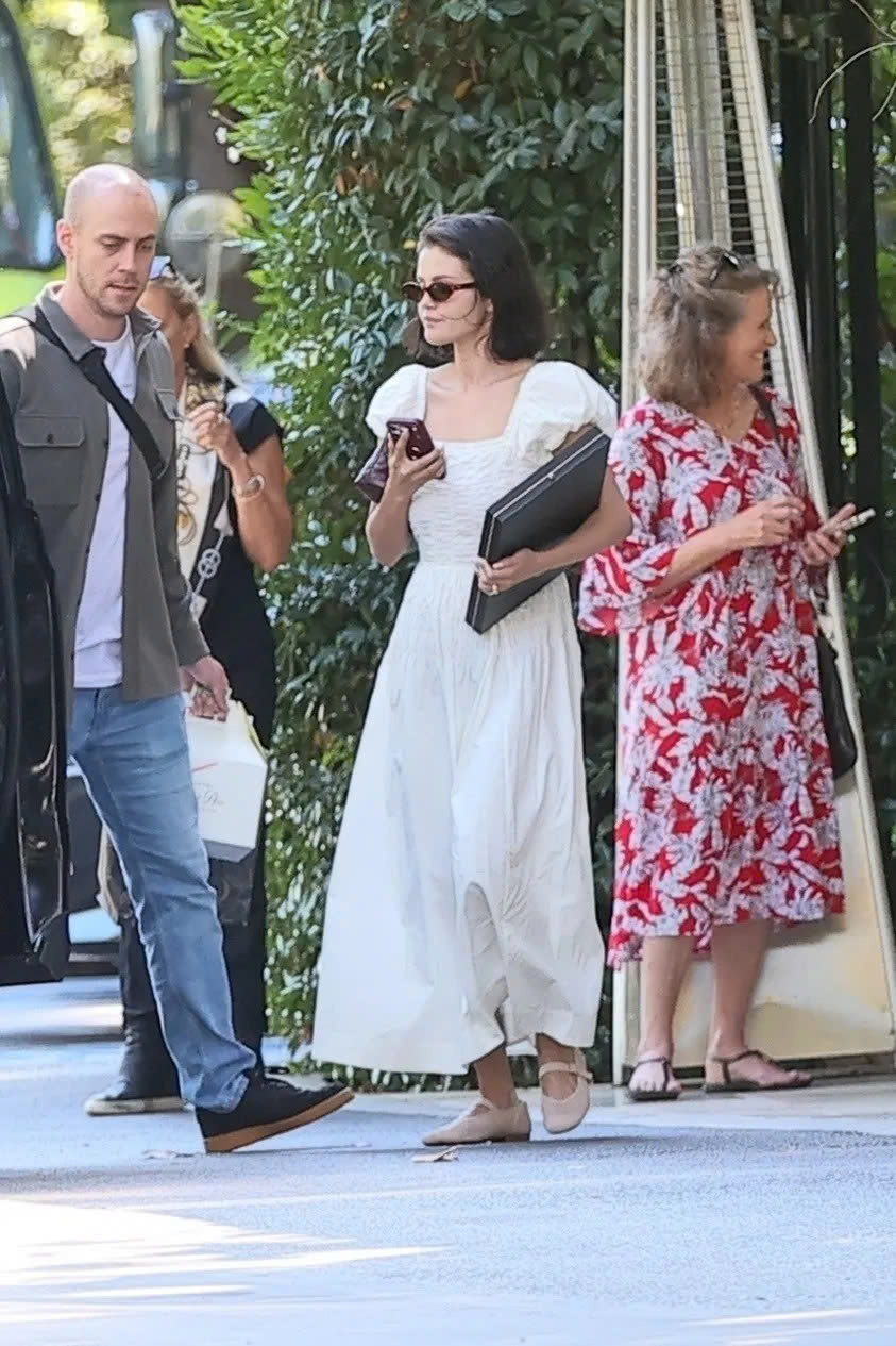 Tỷ phú Selena Gomez quyên góp chữa trị sức khoẻ tinh thần cho giới trẻ