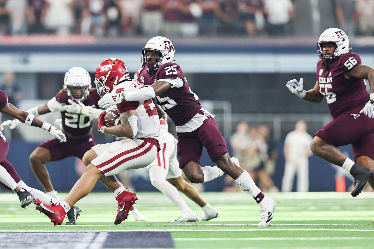 Texas A&M vs Arkansas: 5 things to know about Razorbacks ahead of Week 8