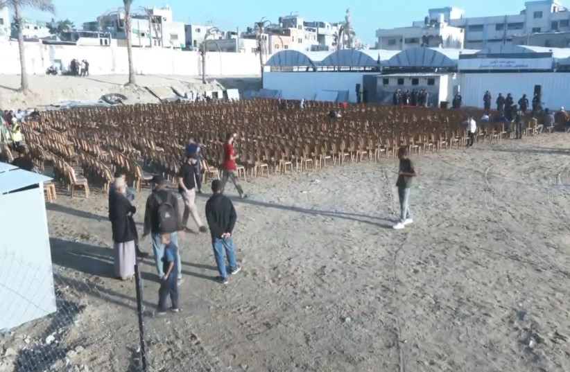 In Pictures: The historic day all living hostages were freed from Hamas ...