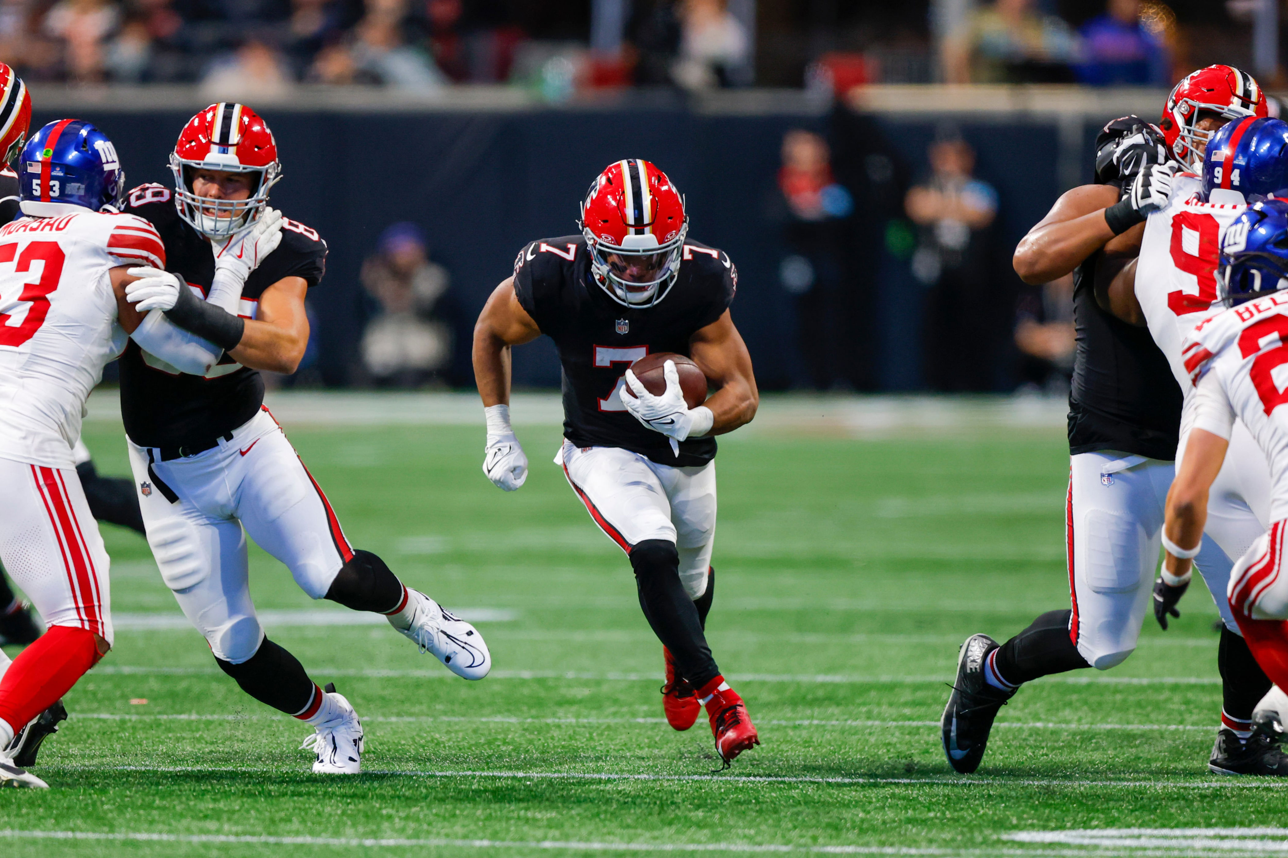 Falcons wearing throwback red helmet-black jersey combo for Monday ...