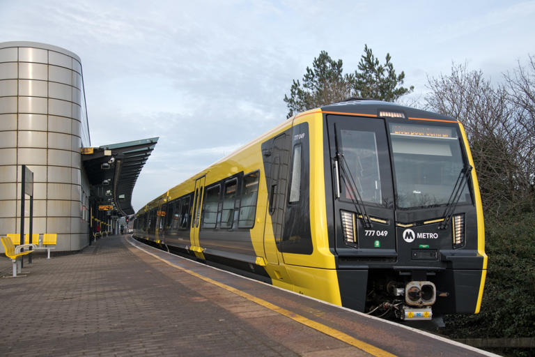 Liverpool City Council backs calls for Merseyrail to be brought into ...