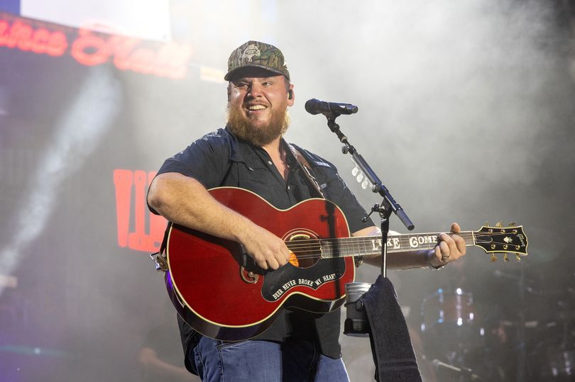 Luke Combs Slane ticket warning as fans have just hours left to ...