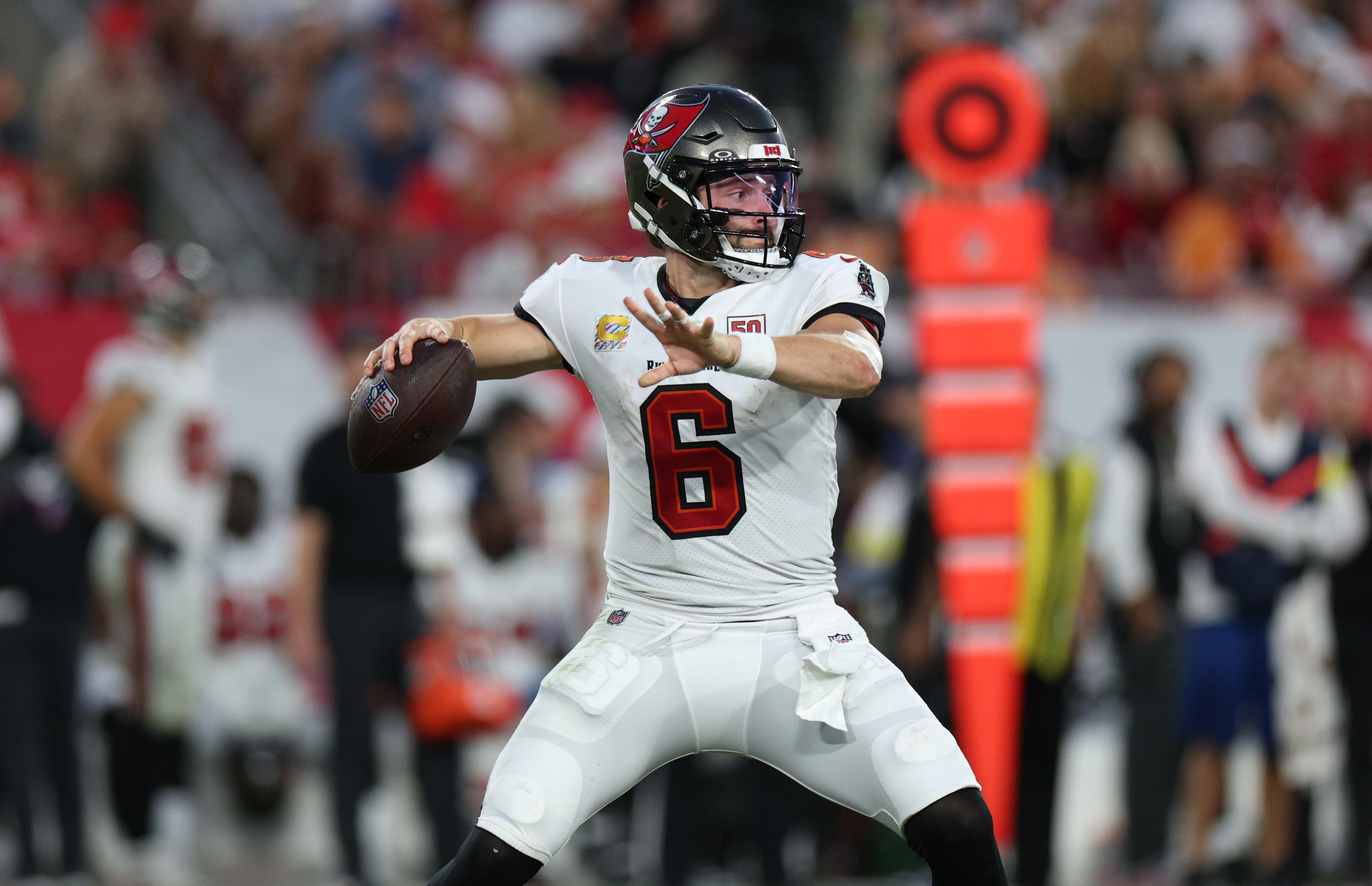 Bucs QB Baker Mayfield goes viral for insane scramble on crucial third ...
