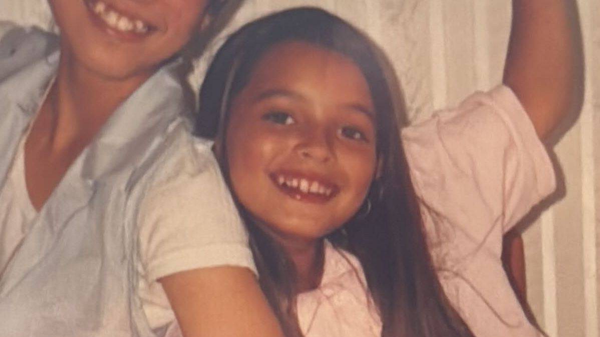 Já foi modelo, é apresentadora e tem uma filha que namora com um piloto ...