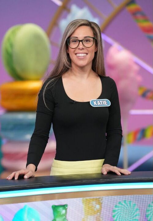 Wheel of Fortune fans delighted as Long Island lunch lady snaps up huge ...