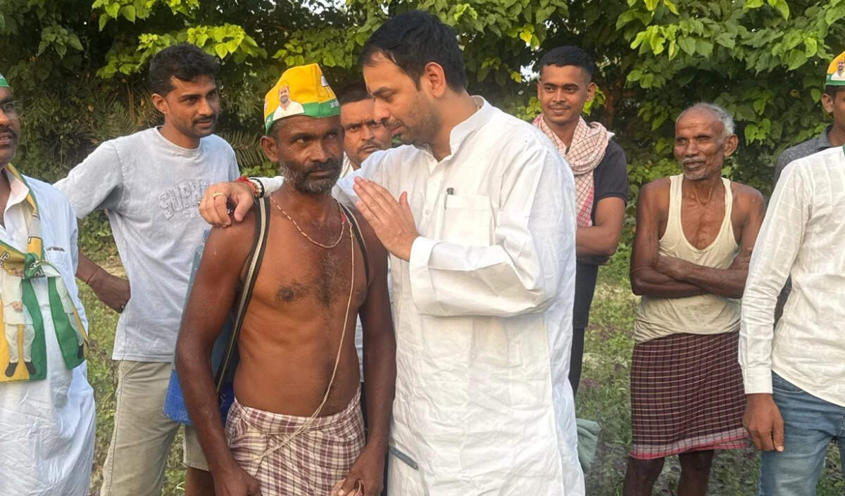 Tej Pratap Yadav's Jan Shakti Party Unveils Candidates for Bihar ...