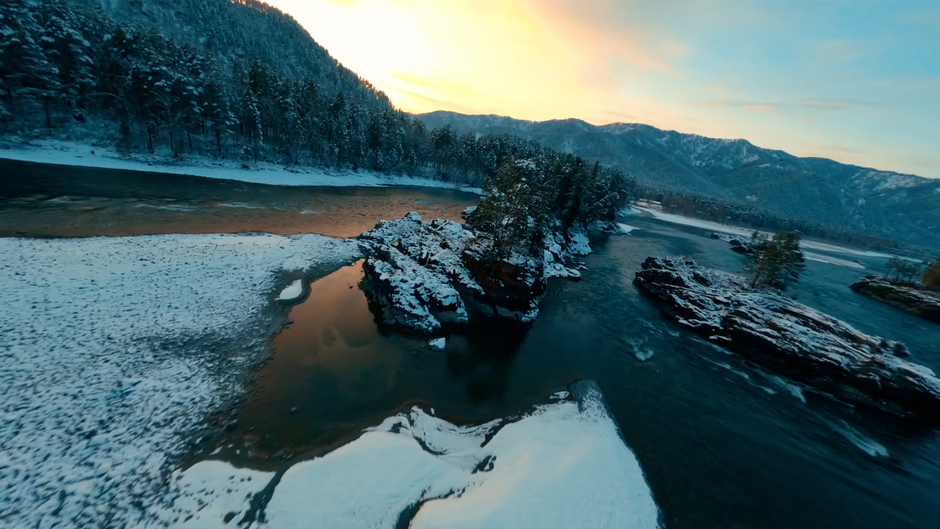 Winter Mountain Surfing by First Person View Drones, Part 1