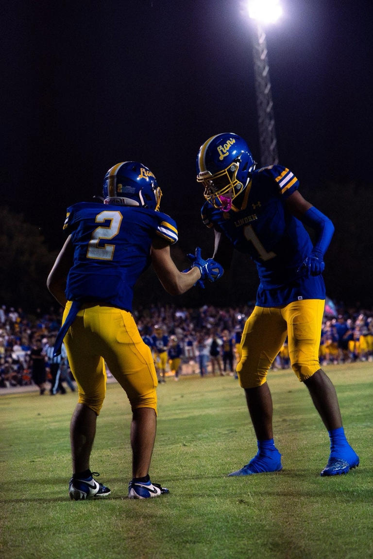 Meet the winner of the Martin Dentistry Football Athlete of the Week for Week 7