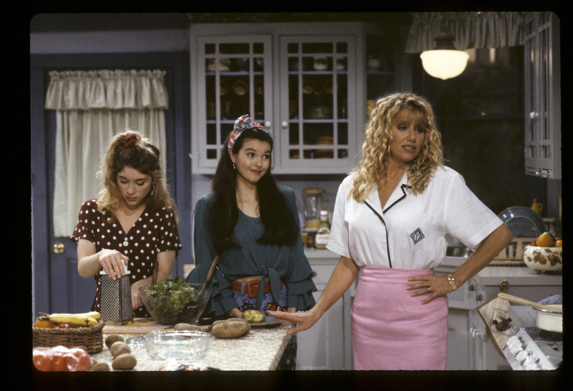 '90s 'Step By Step' Sitcom Star, 50, Recalls Romance With Fellow Teen ...