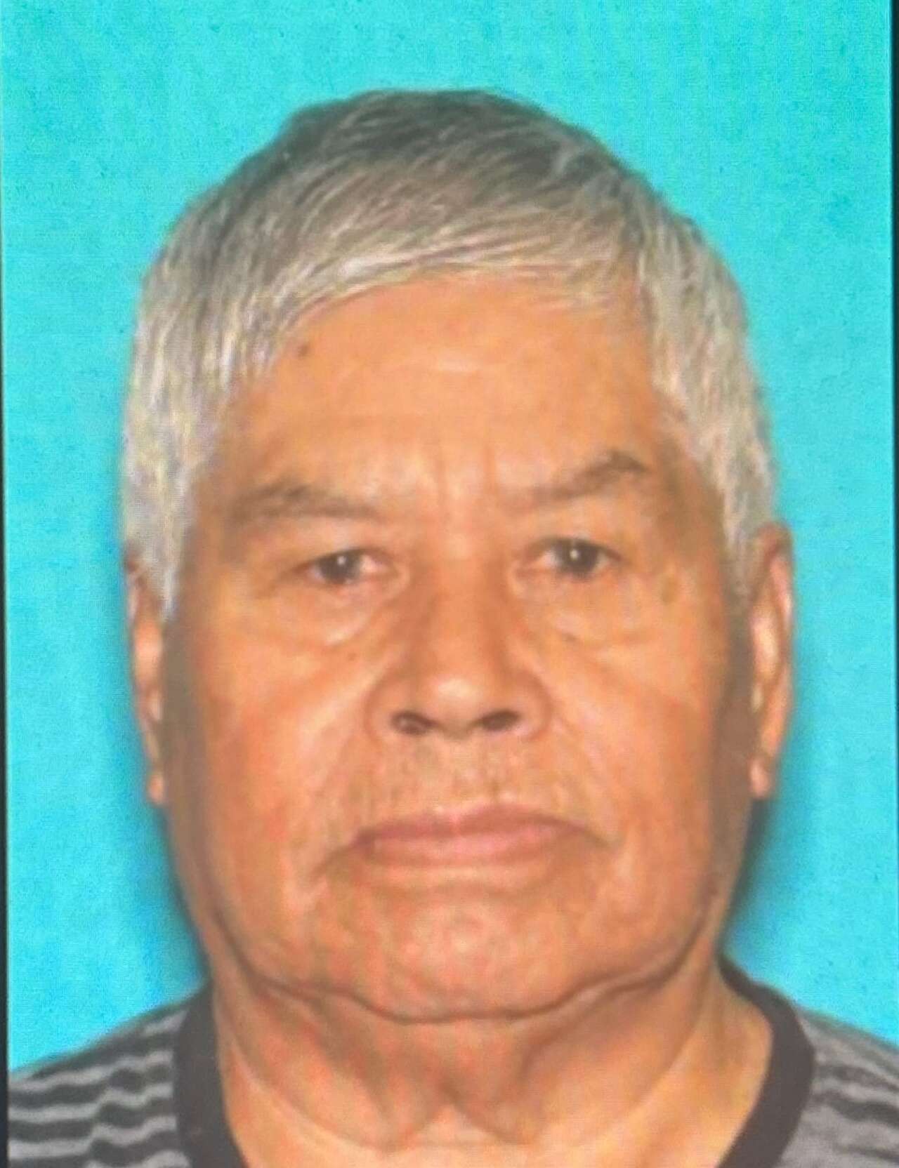 Police searching for elderly man who departed bus to Dallas early