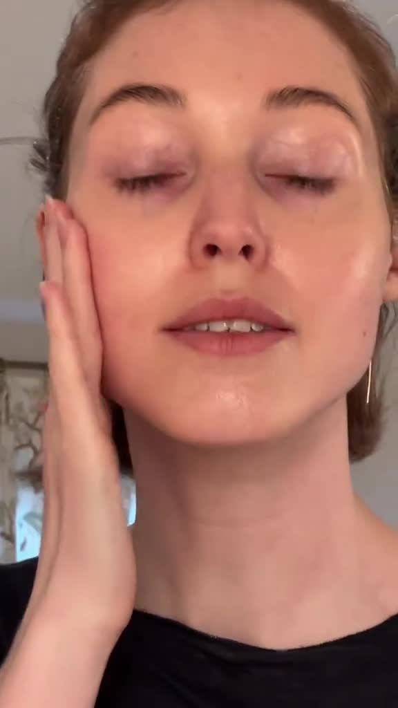 The Only Viral TikTok Toner That Calmed My Rosacea Redness