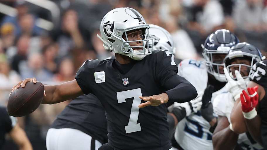 Raiders fans can't believe Geno Smith's excuse for his latest interception