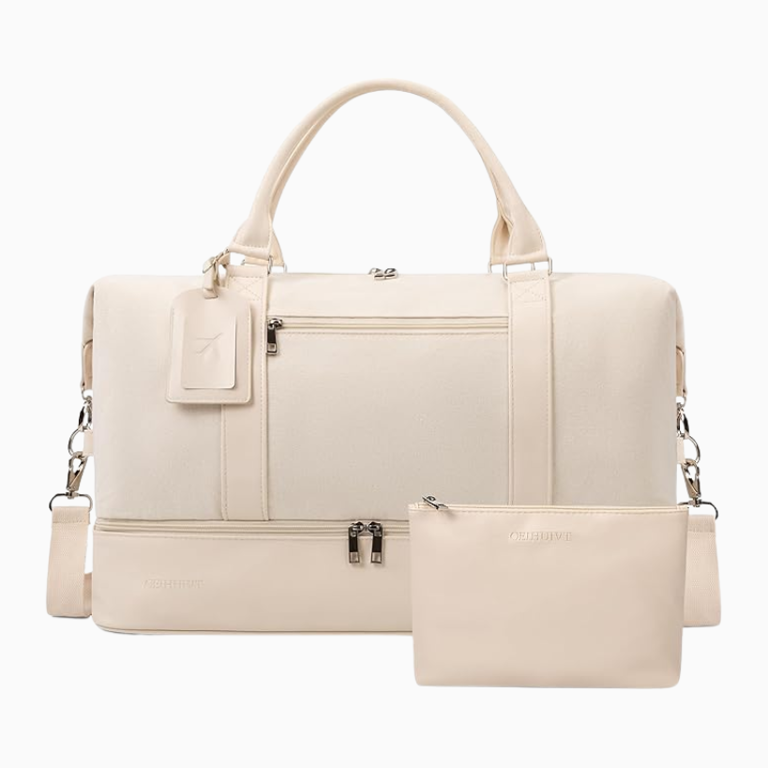 Essentials to Shop That Will Make Traveling a Breeze