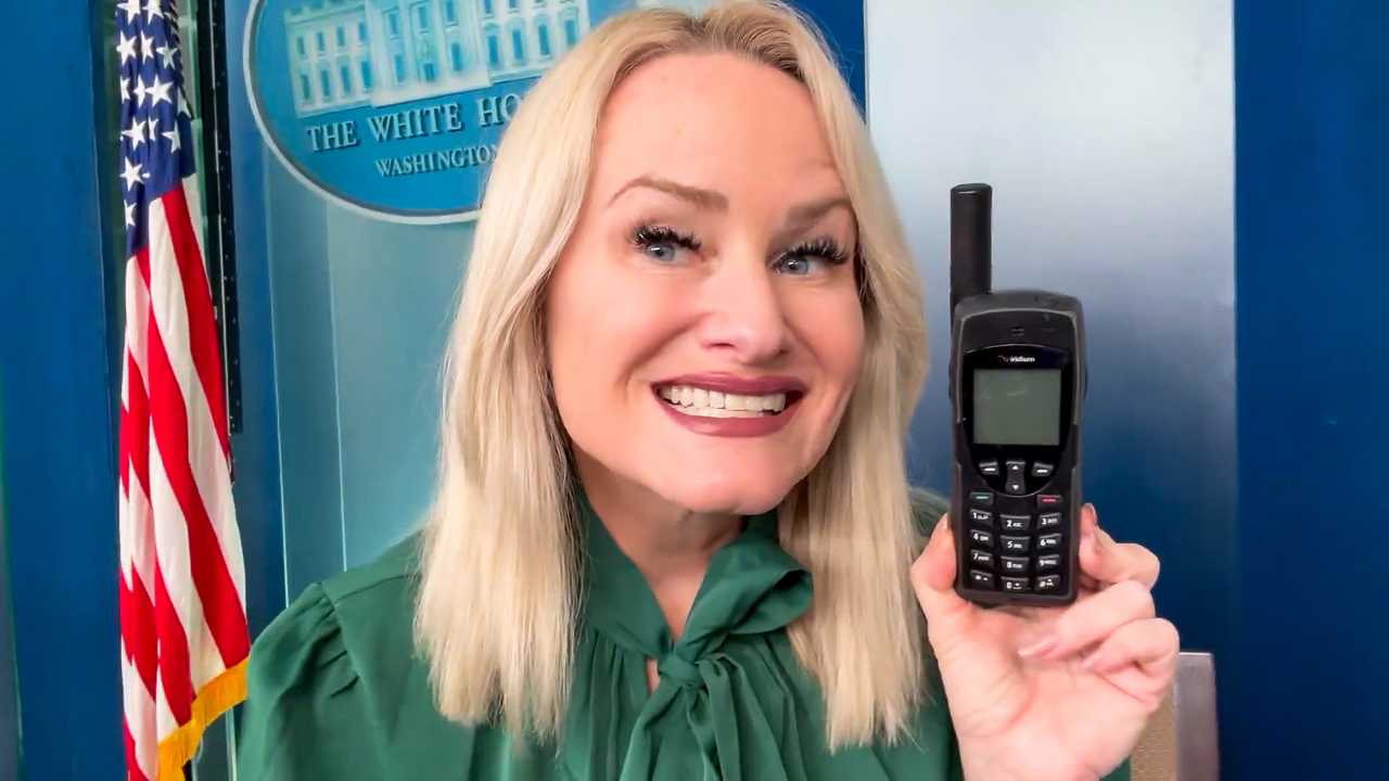 'Buy as much as you can': MAGA reporter hawks phones from White House ...