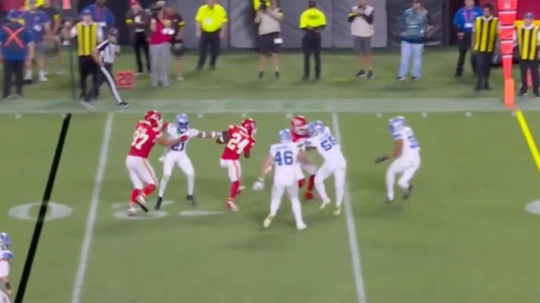 The Seven Worst Missed Calls the Chiefs Benefited From Against the Lions