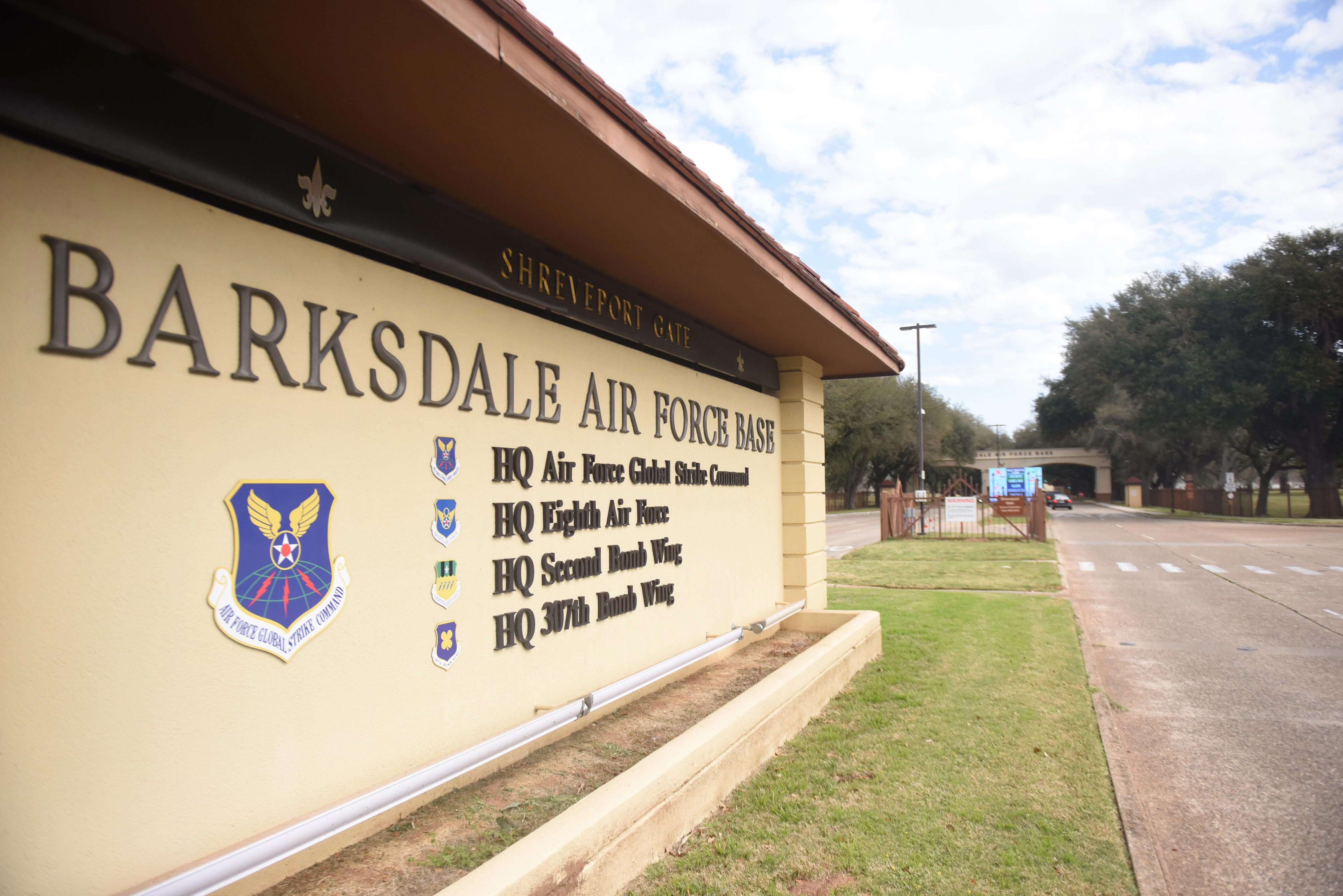 Will Louisiana troops at Barksdale and Fort Polk get paid as government ...