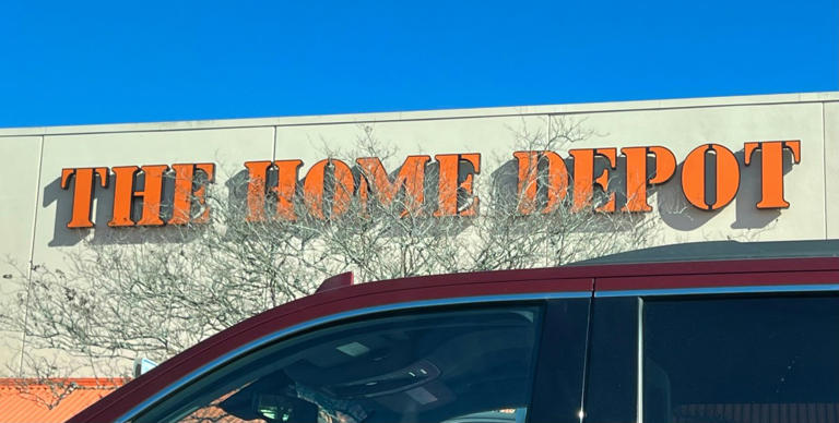 All Home Depot Stores Will Close on These Upcoming Holidays