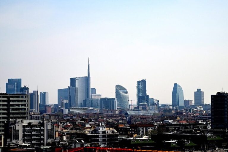Il comune di Milano è pronto ad acquistare case per il piano straordinario