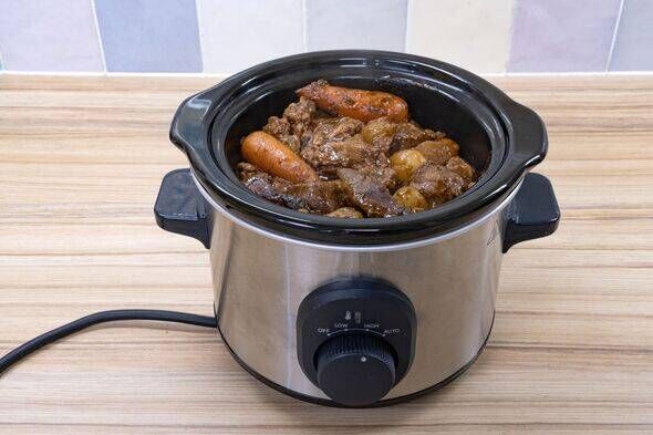 Slow cooker beef 'big mistake' to avoid for tender, 'fall apart' meat