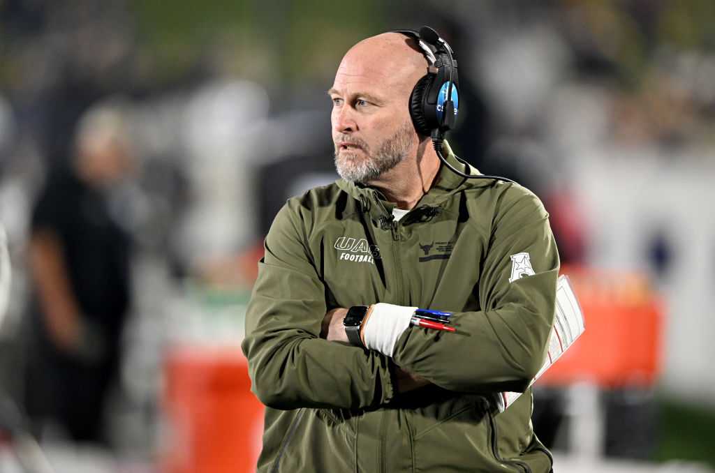 UAB fires head coach Trent Dilfer
