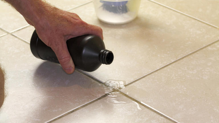 Hydrogen Peroxide Not Fizzing While Cleaning? Here's What It Means