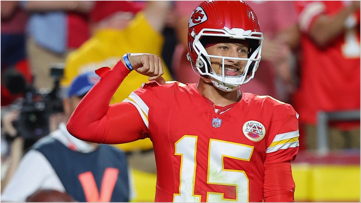 No, Patrick Mahomes Isn't Boycotting the Super Bowl Over Bad Bunny