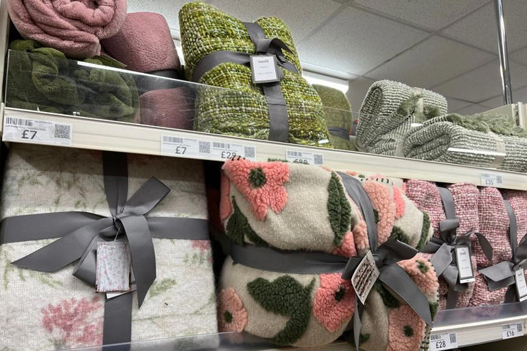 I bought the Dunelm throw shoppers love so much they're buying it twice