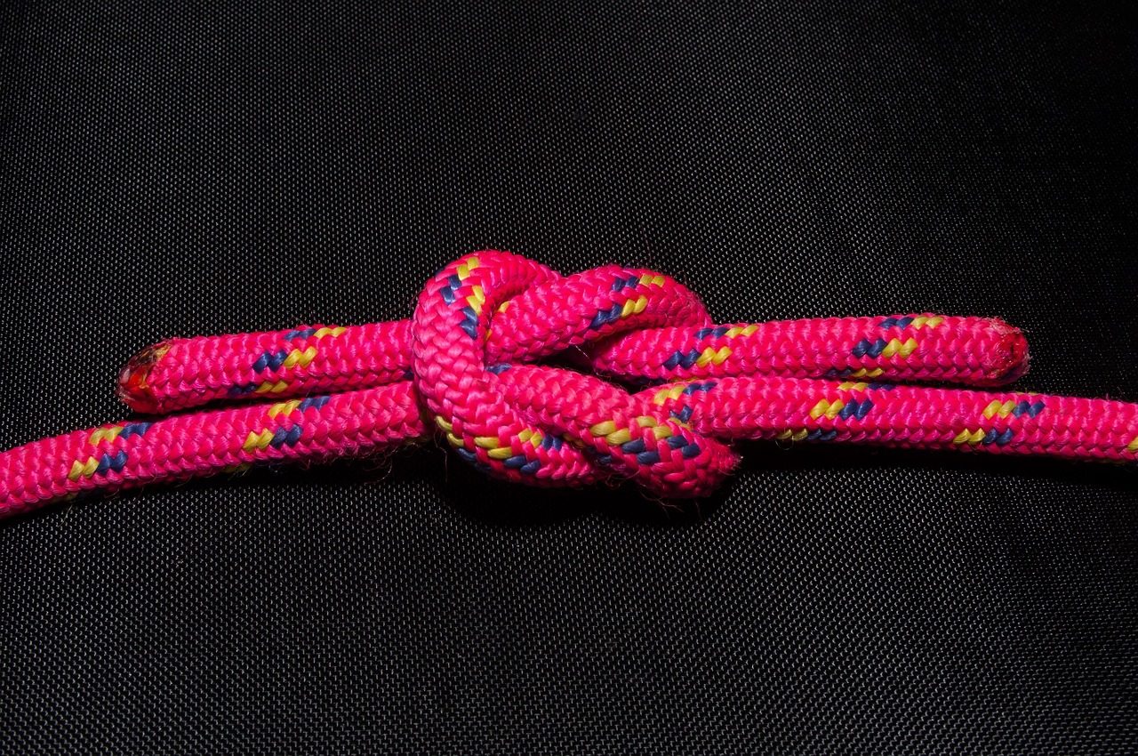 5 Knots Every Camper Should Know