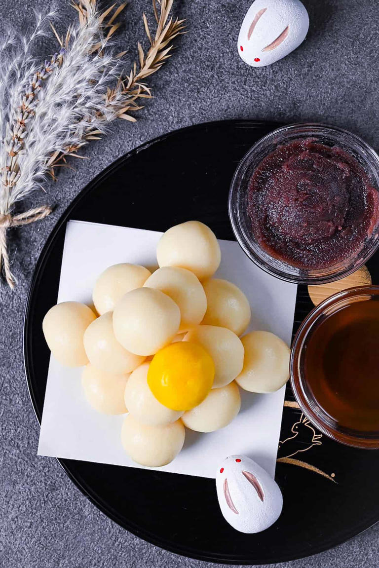 Tsukimi Dango (Moon Gazing Dumplings)