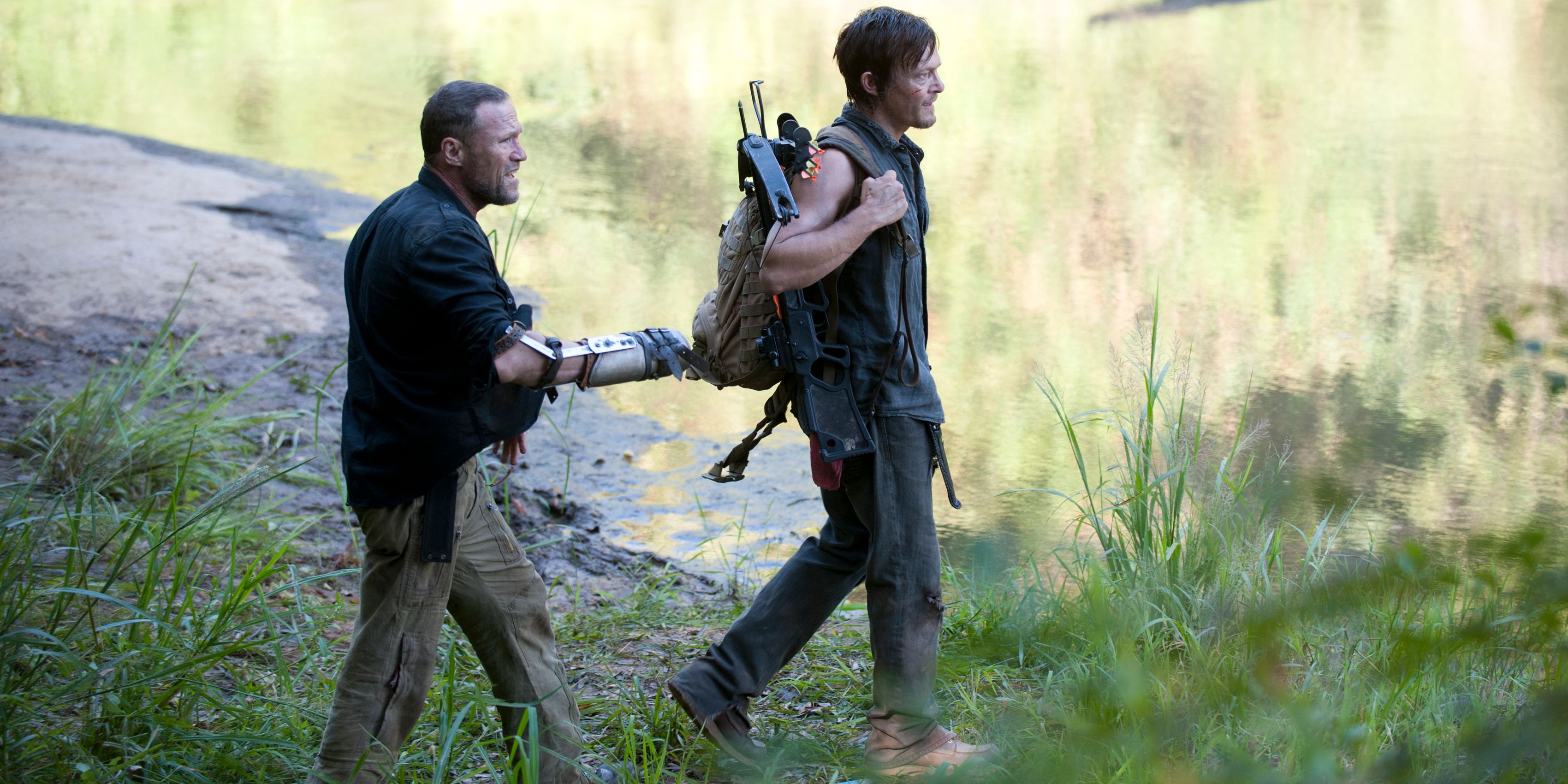 Daryl Dixon's Walking Dead Flashback Redefines His Relationship With Merle