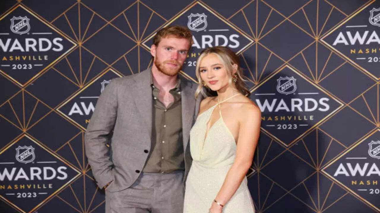 Connor McDavid’s wife Lauren Kyle throws picture-perfect Thanksgiving ...