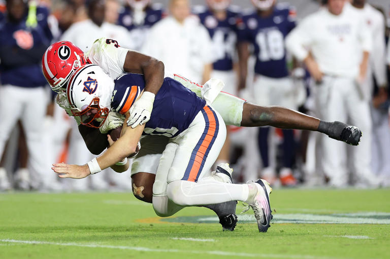 4-star LB Noah Glover commits to ACC schools over Georgia football