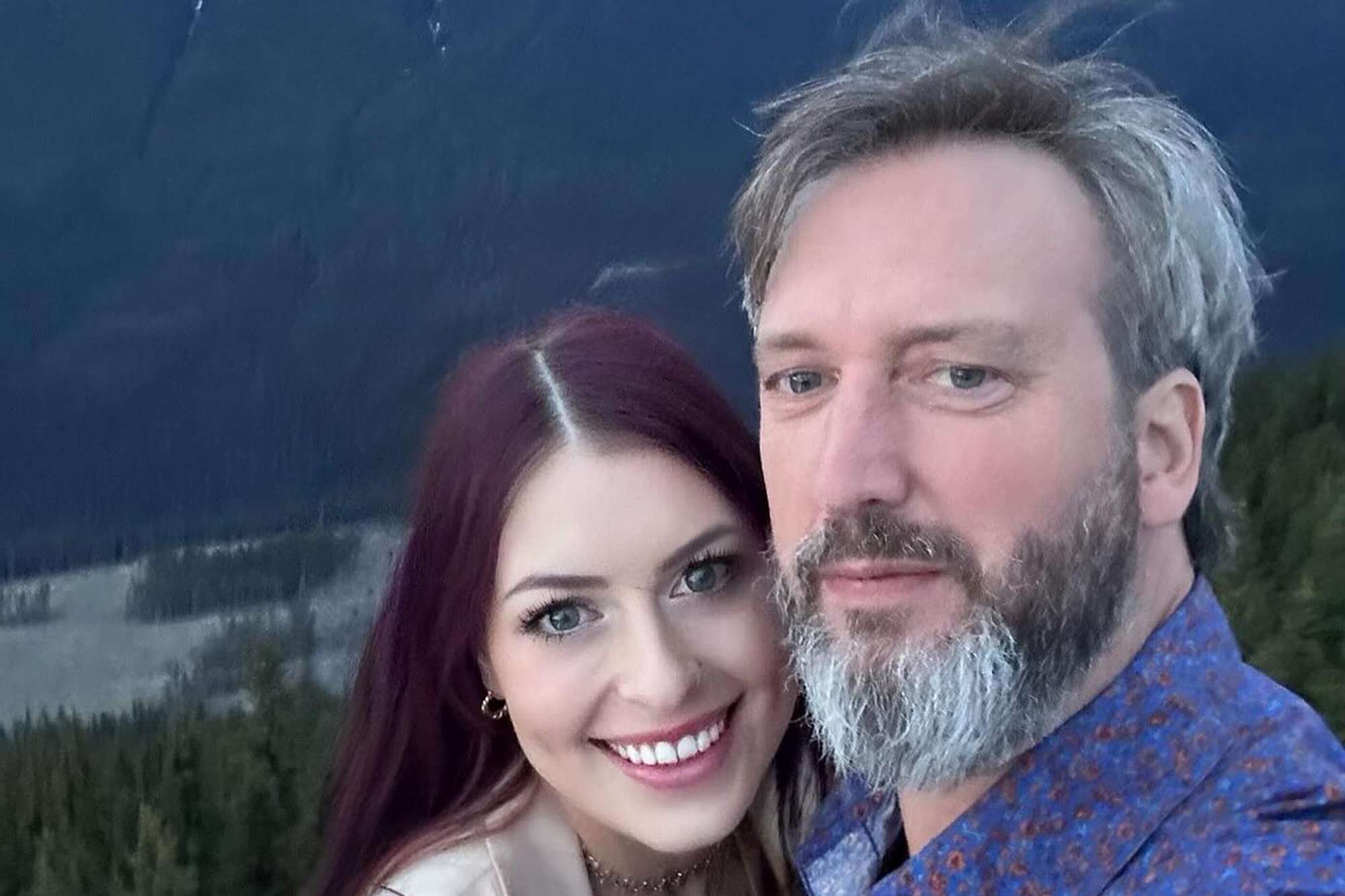 Tom Green Is Married! Comedian Weds Amanda Nelson in Ceremony Filled ...