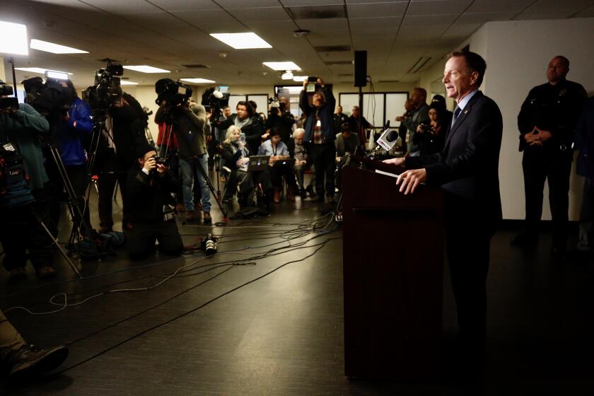 Beutner launches bid for L.A. mayor, vowing to fight 'injustices' under ...