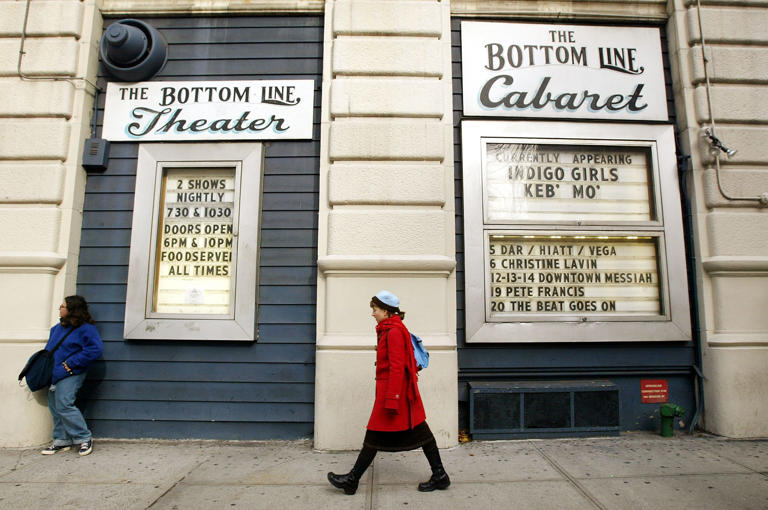 Boardwalk days are over for Bruce Springsteen, plays Bottom Line with E ...