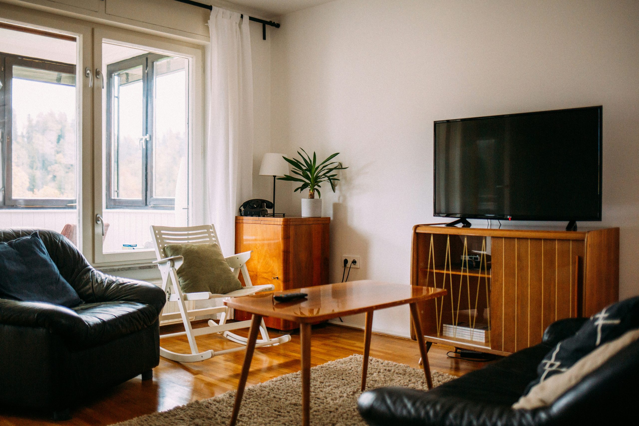 Incorporating retro style into modern home design