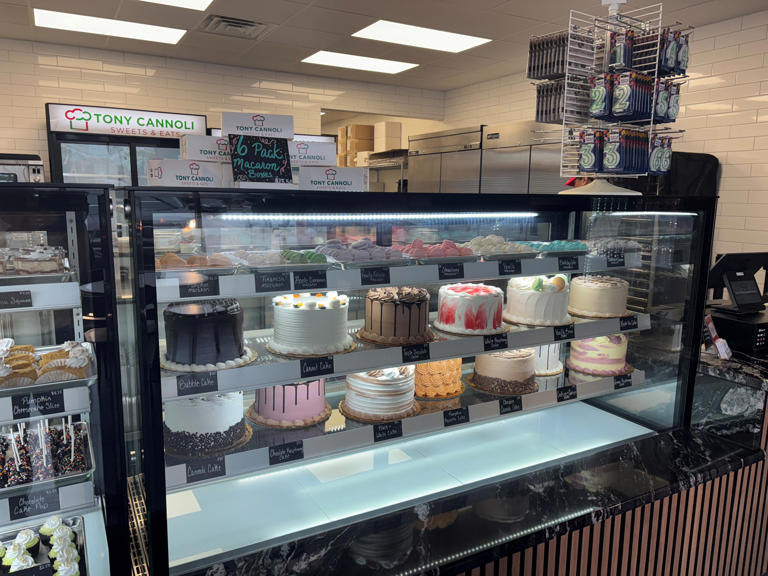 Tony Cannoli Sweets & Eats opens in new location with more offerings ...