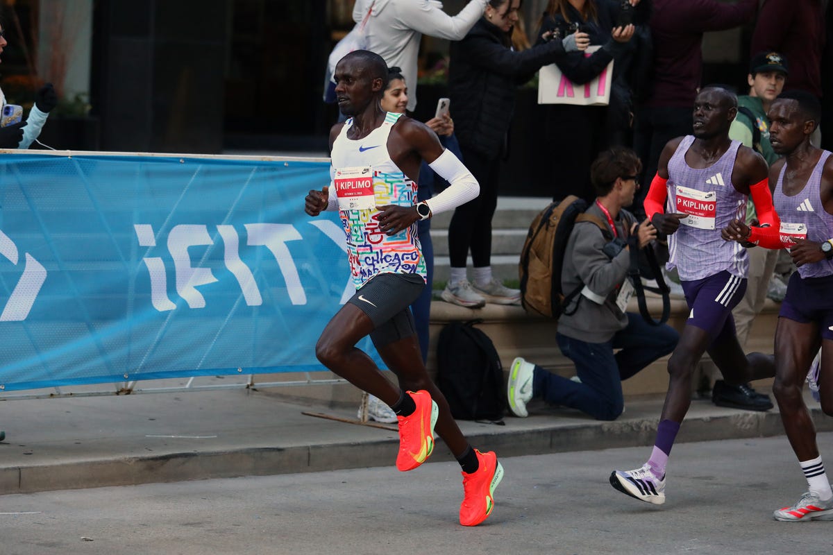 Nike Dominated the Top Spots at the 2025 Chicago Marathon. Here Are the ...