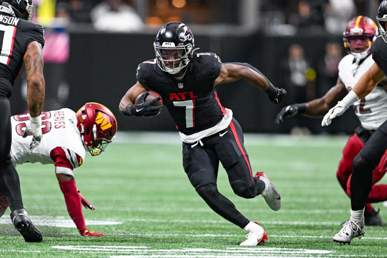 FanDuel Sportsbook Promo Code: Bet $5, Get $300 Bears-Commanders, Bills ...