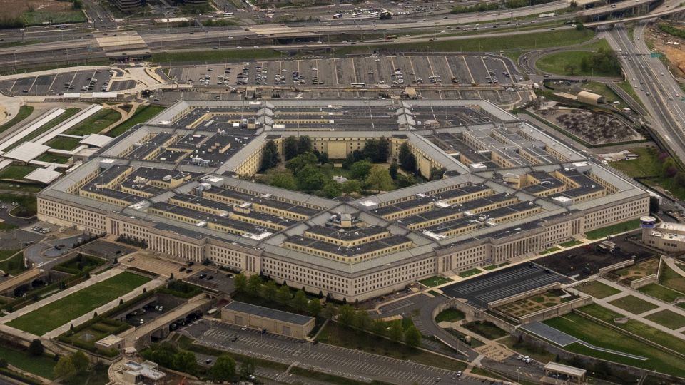 Media outlets, including MAGA channel Newsmax, refuse to sign Pentagon ...
