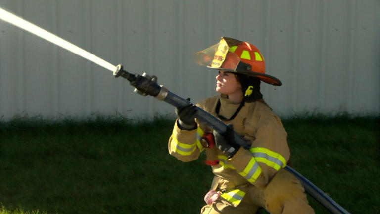 NW Iowa high schoolers serve community as volunteer firefighters