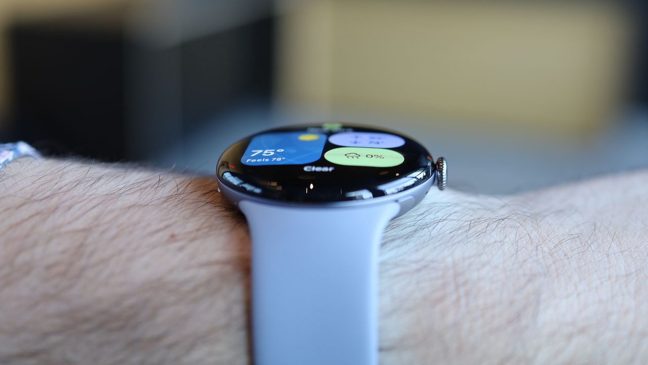 Google Pixel Watch 5 prototype allegedly found at the bottom of the ocean