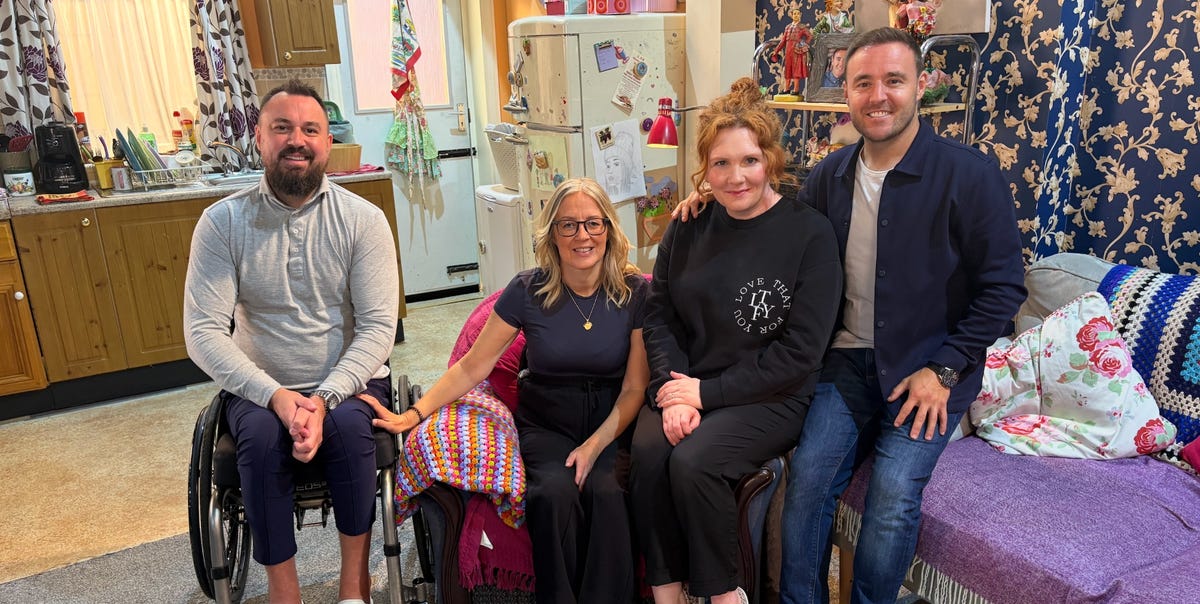 Coronation Street confirms future of Tyrone's story as cast get real ...