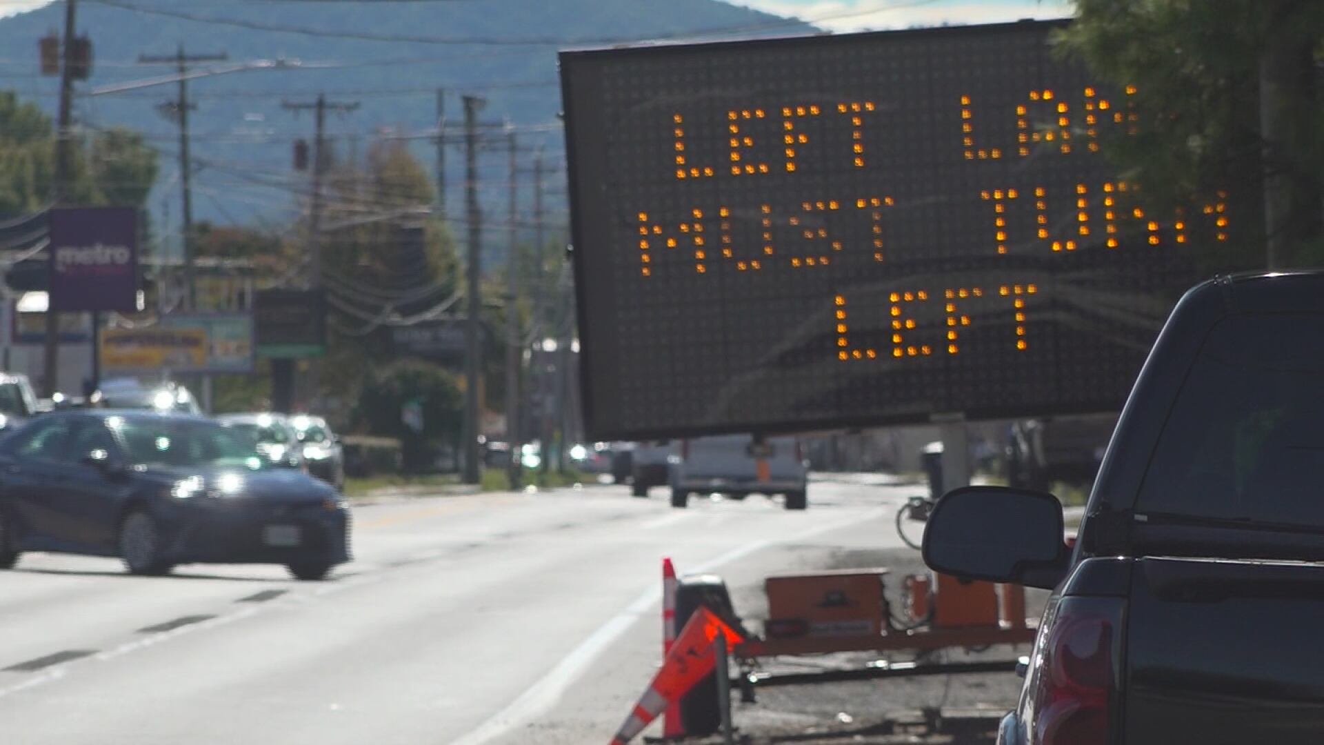 Businesses divided on Williamson Road lane change