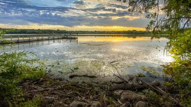Officials issue warning as concerning growth appears in US lake: 'Has ...